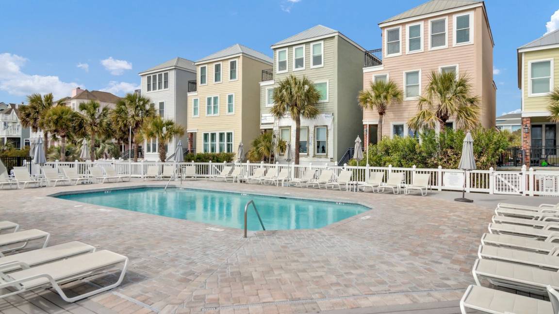 227 M² House ∙ 4 Bedrooms ∙ 10 Guests - Isle of Palms, SC