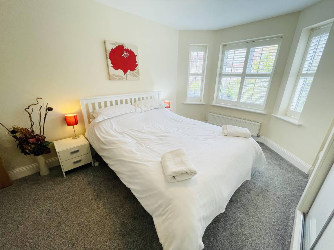 63 M² Apartment ∙ 2 Bedrooms ∙ 4 Guests - Bournemouth
