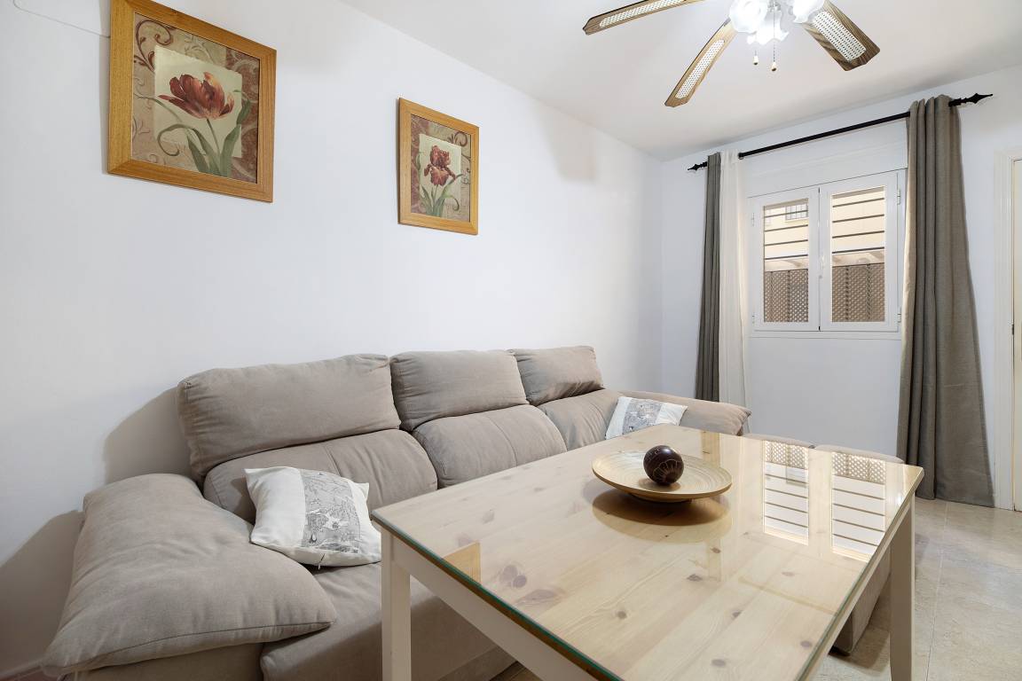 80 M² Apartamento ∙ 3 Habitaciones ∙ 6 Huéspedes - Chipiona