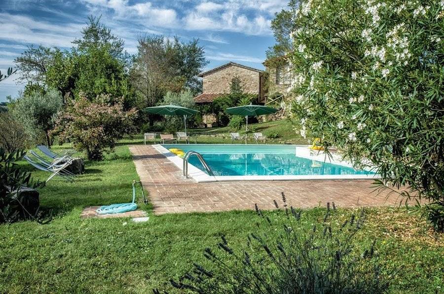 145 M² Longère ∙ 3 Chambres ∙ 8 Personnes - Ombrie