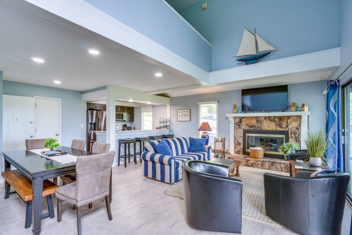 220 M² House ∙ 3 Bedrooms ∙ 18 Guests - Missouri