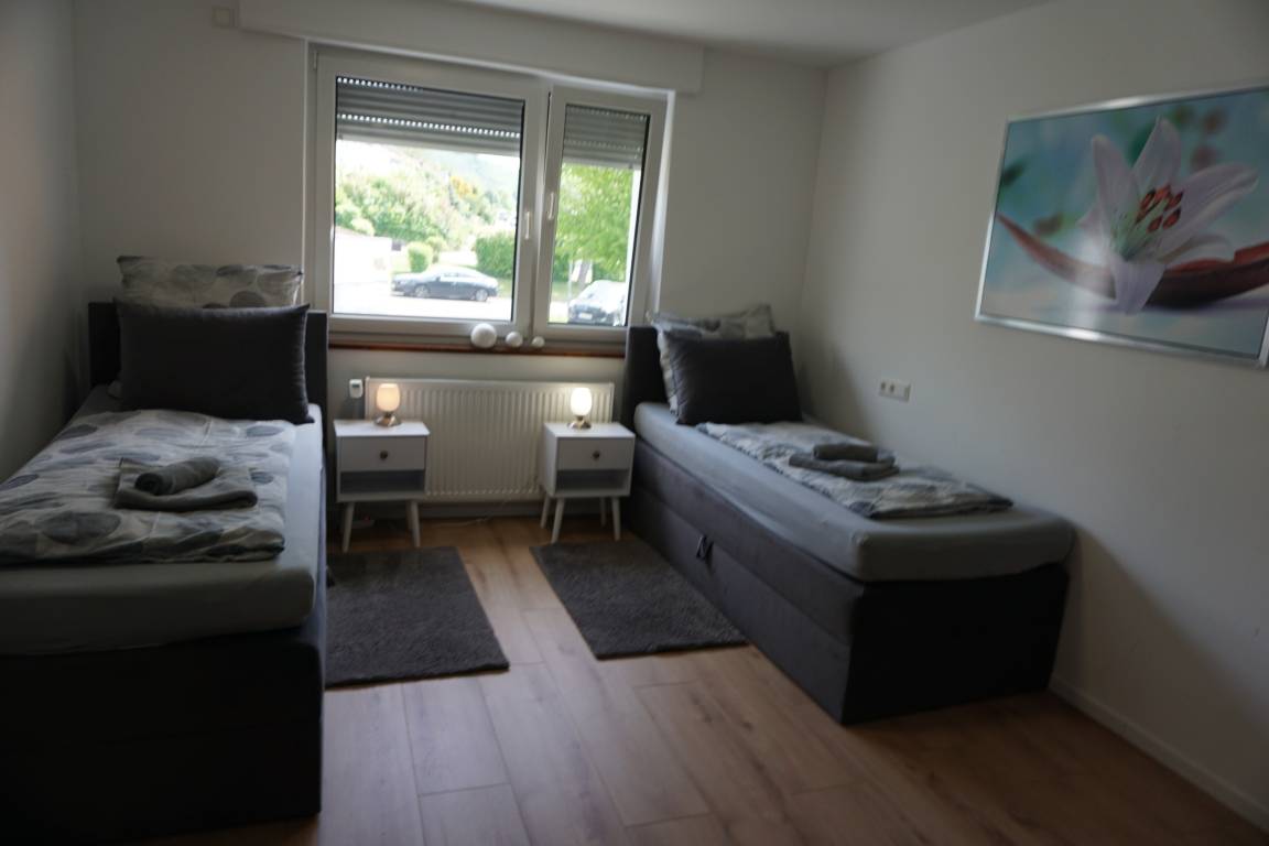59 M² Apartment ∙ 2 Bedrooms ∙ 4 Guests - Aalen