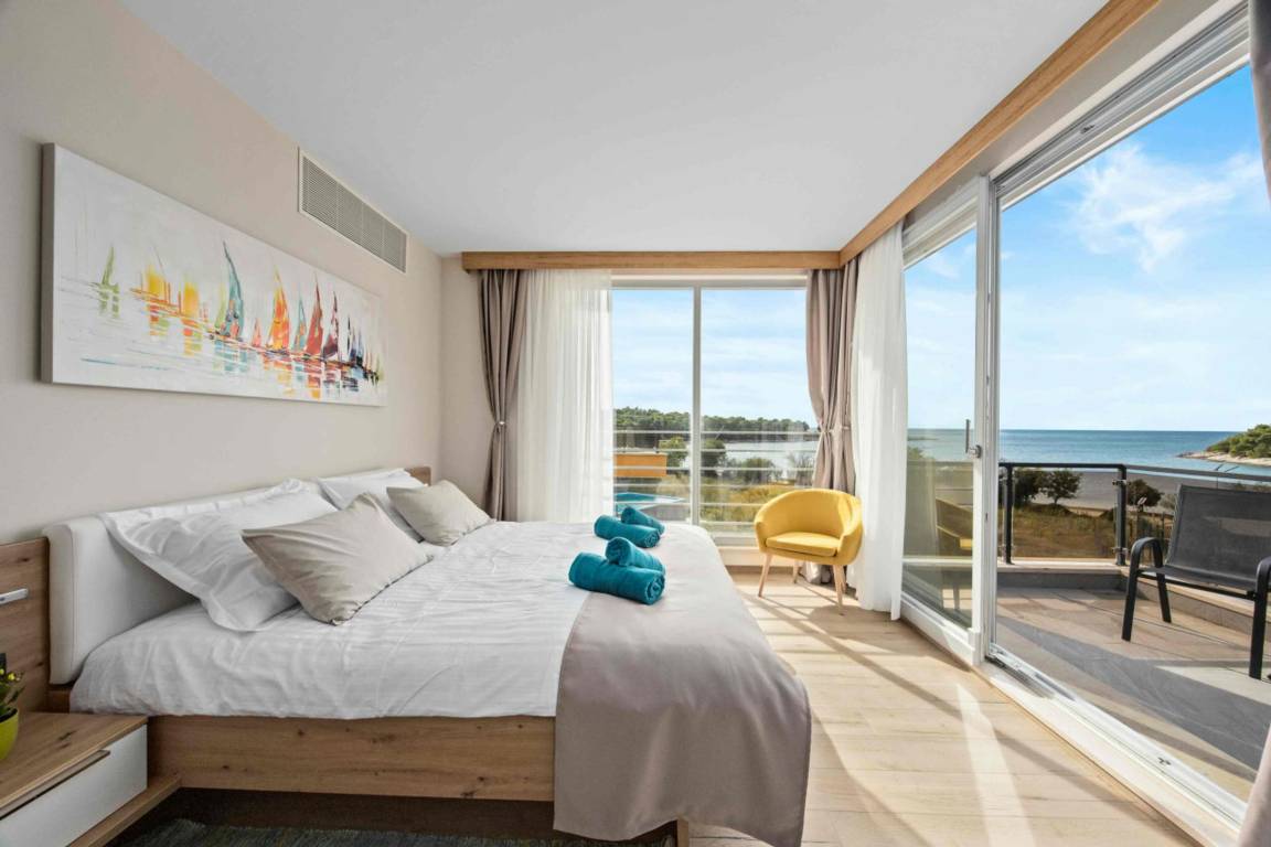 250 M² Villa ∙ 3 Habitaciones ∙ 6 Huéspedes - Pula
