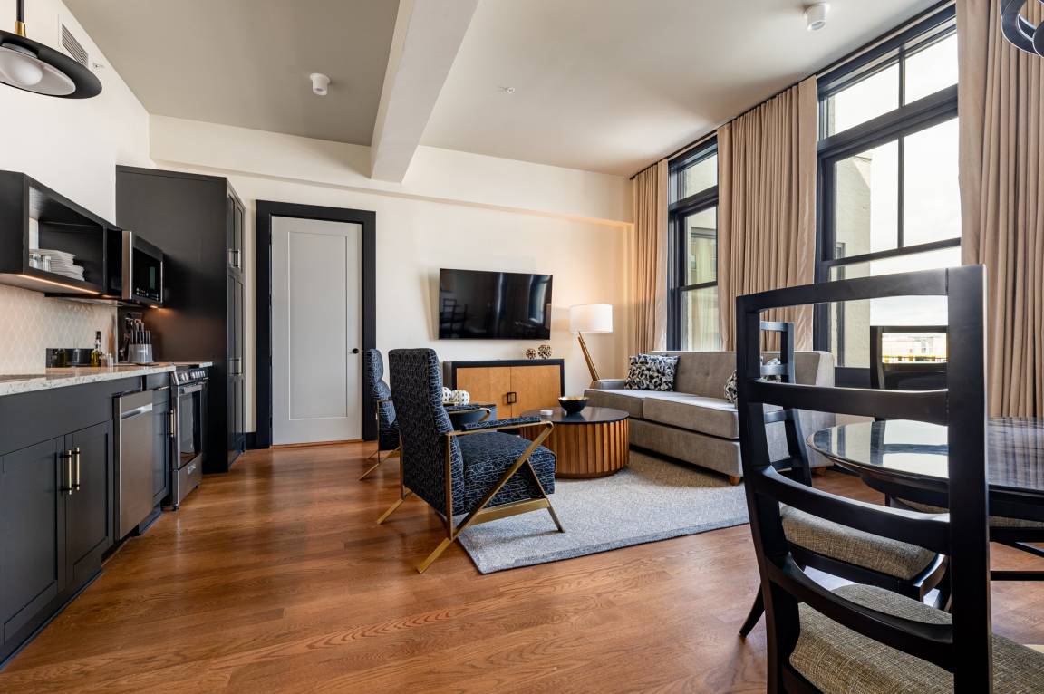 81 M² Apartment ∙ 2 Bedrooms ∙ 6 Guests - New Orleans, LA