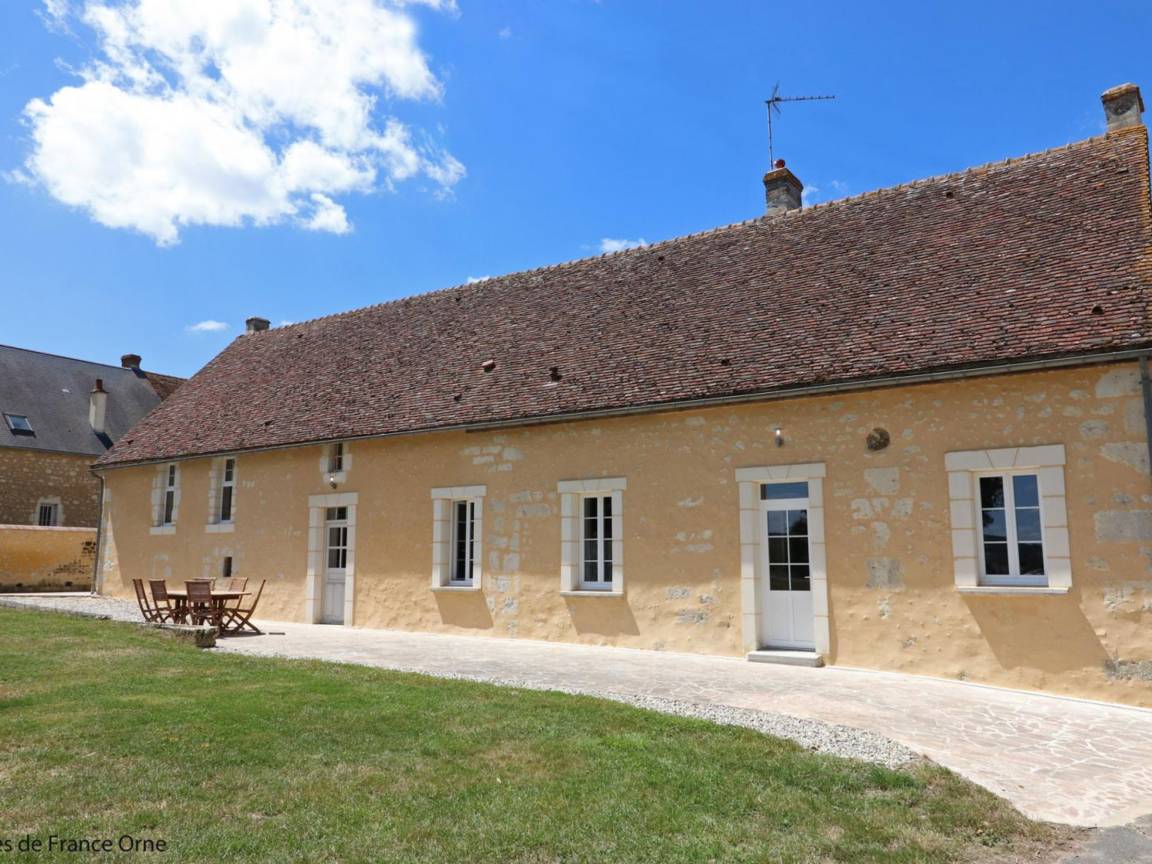 150 M² Cottage ∙ 5 Chambres ∙ 10 Personnes - Orne