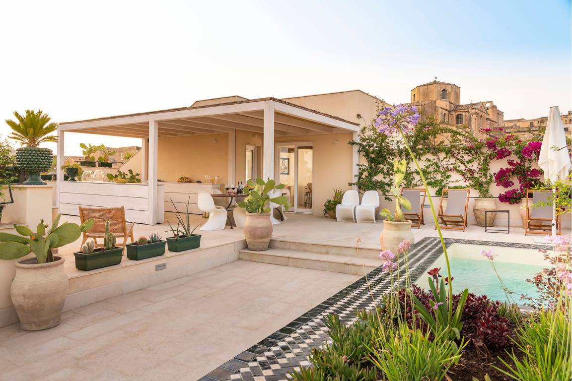 Apartment ∙ 4 Bedrooms ∙ 8 Guests - Noto