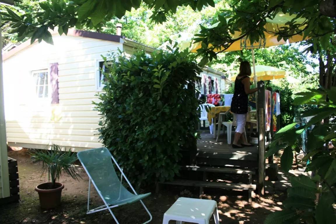 26 M² Mobil-home ∙ 2 Chambres ∙ 6 Personnes - Joyeuse