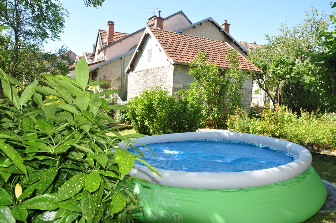 78 M² Maison De Vacances ∙ 2 Chambres ∙ 4 Personnes - Ornans