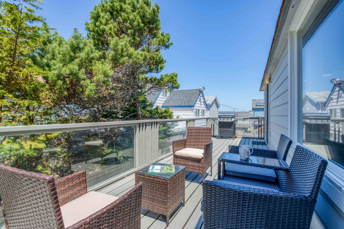 120 M² House ∙ 3 Bedrooms ∙ 7 Guests - Lincoln City, OR