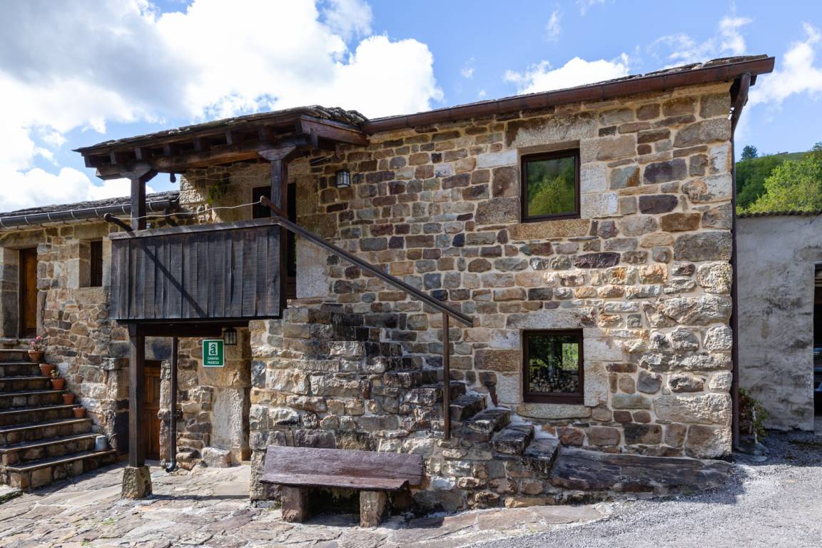 70 M² Casa ∙ 3 Habitaciones ∙ 6 Huéspedes - Selaya