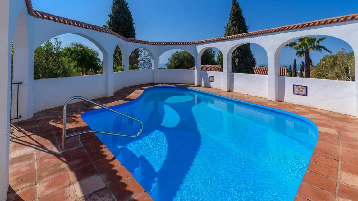 161 M² Ferienhaus ∙ 3 Schlafzimmer ∙ 6 Gäste - Nerja