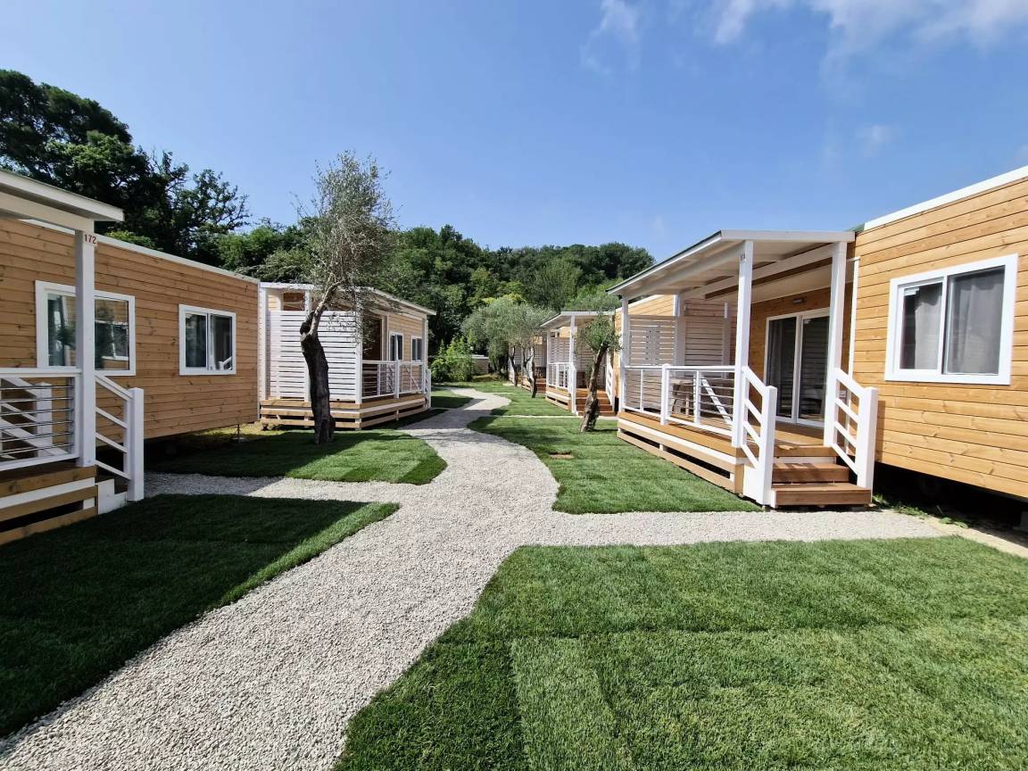 26 M² Mobilheim ∙ 2 Schlafzimmer ∙ 4 Gäste - Pietra Ligure