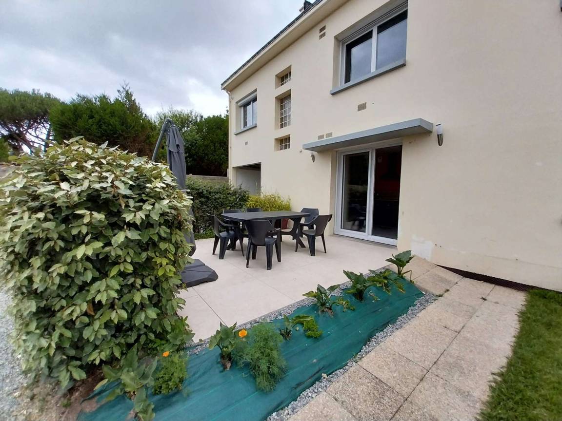 67 M² Appartement ∙ 2 Chambres ∙ 6 Personnes - Étel