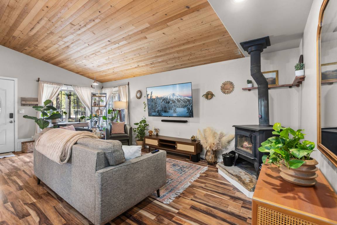 112 M² House ∙ 2 Bedrooms ∙ 4 Guests - Oregon