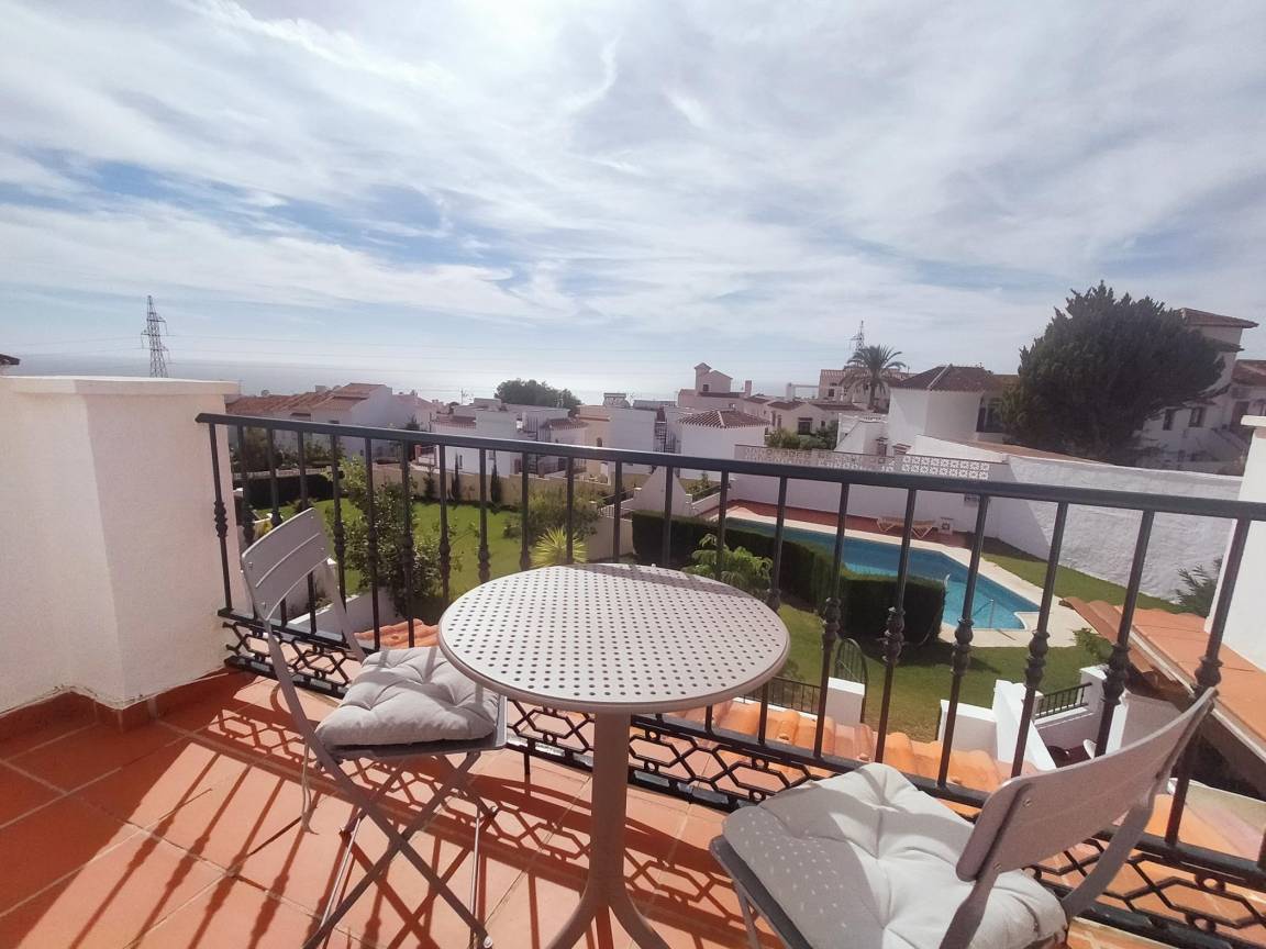 85 M² Casa ∙ 2 Habitaciones ∙ 4 Huéspedes - Nerja