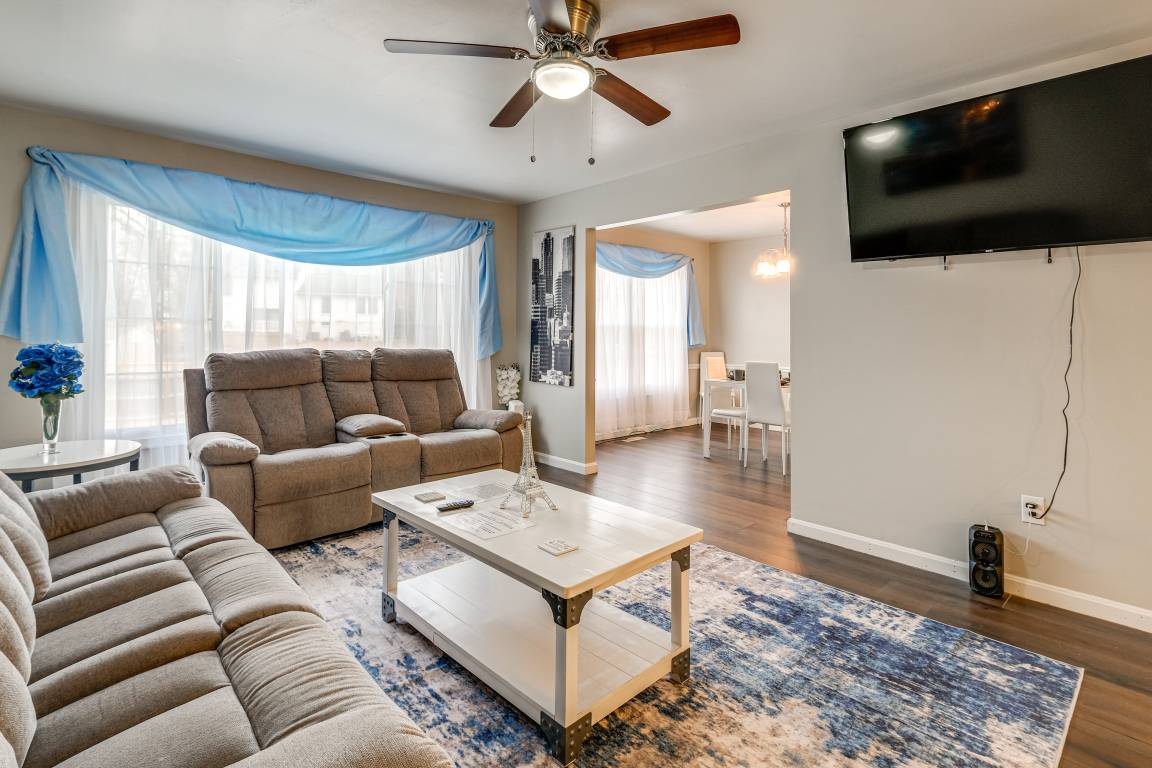 130 M² House ∙ 5 Bedrooms ∙ 8 Guests - Waldorf, MD