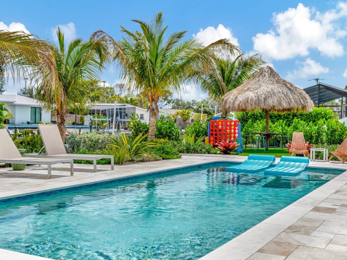 170 M² House ∙ 3 Bedrooms ∙ 8 Guests - Bradenton, FL