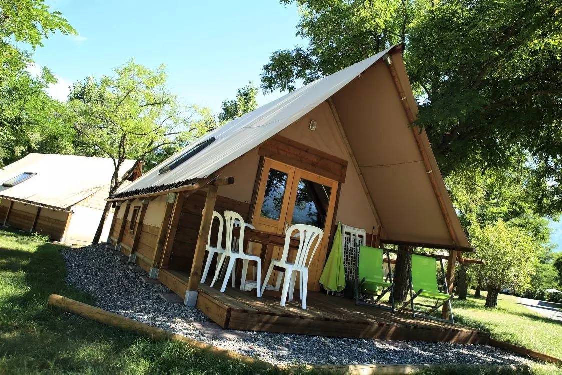 24 M² Mobil-home ∙ 3 Chambres ∙ 5 Personnes - Embrun