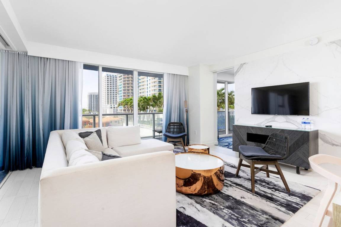 Condo ∙ 2 Bedrooms ∙ 6 Guests - Fort Lauderdale