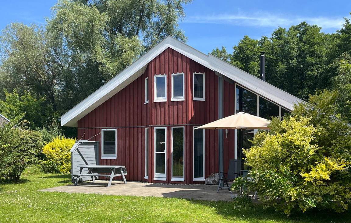 85 M² Ferienhaus ∙ 2 Schlafzimmer ∙ 6 Gäste - Müritz