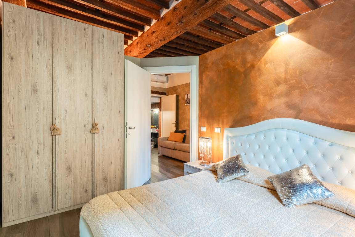 38 M² Apartment ∙ 1 Bedroom ∙ 4 Guests - Lucca