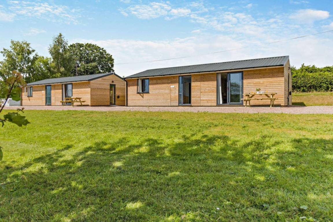 Lodge ∙ 2 Bedrooms ∙ 4 Guests - Herefordshire