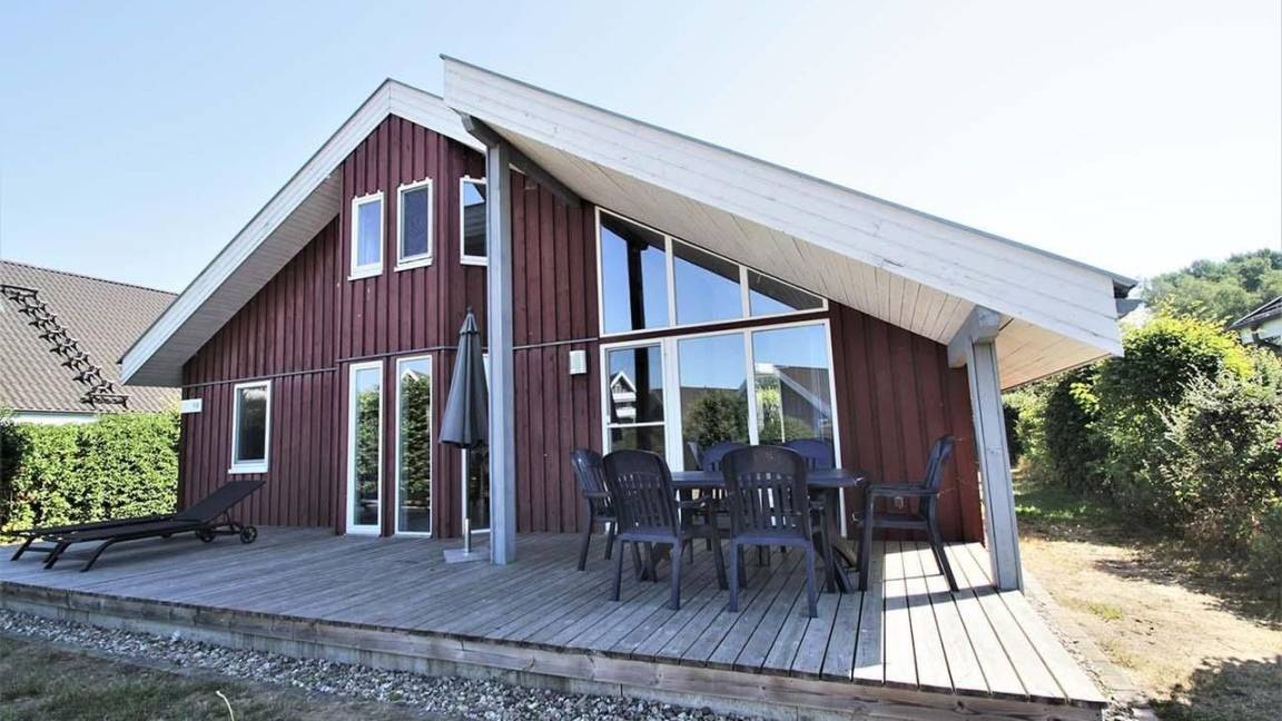 81 M² Ferienhaus ∙ 2 Schlafzimmer ∙ 6 Gäste - Müritz