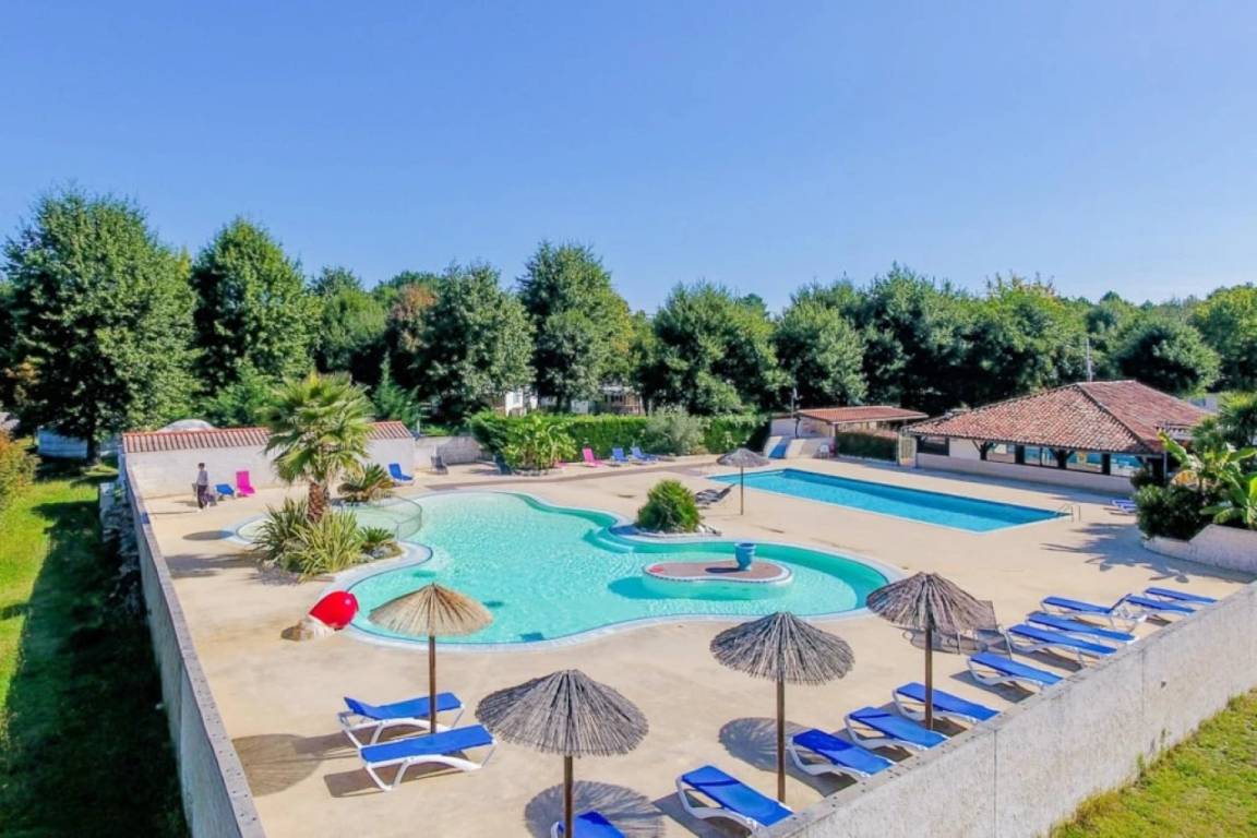 29 M² Camping ∙ 2 Chambres ∙ 6 Personnes - Parentis-en-Born