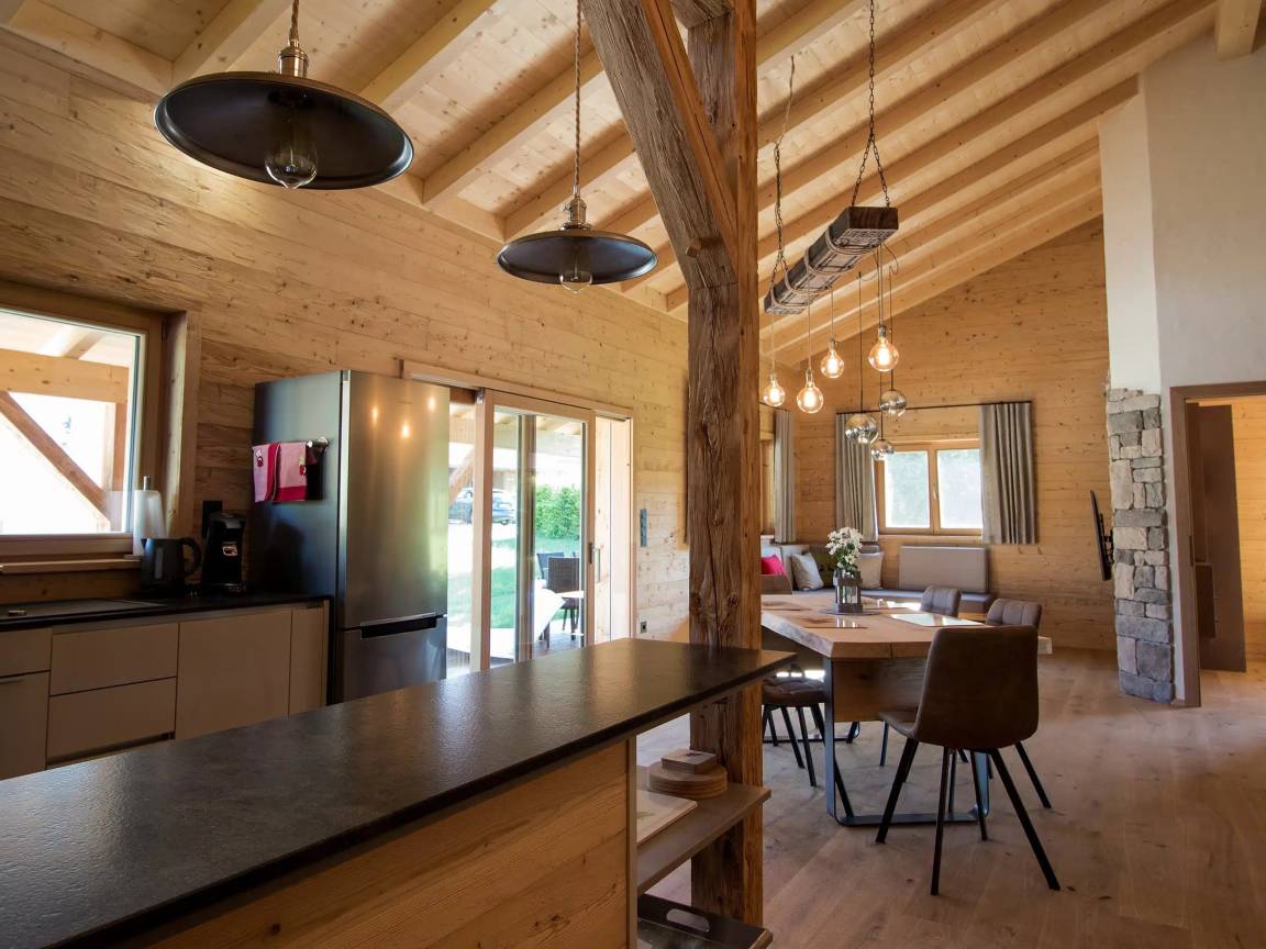 90 M² Ferienhaus ∙ 2 Schlafzimmer ∙ 4 Gäste - Hauzenberg