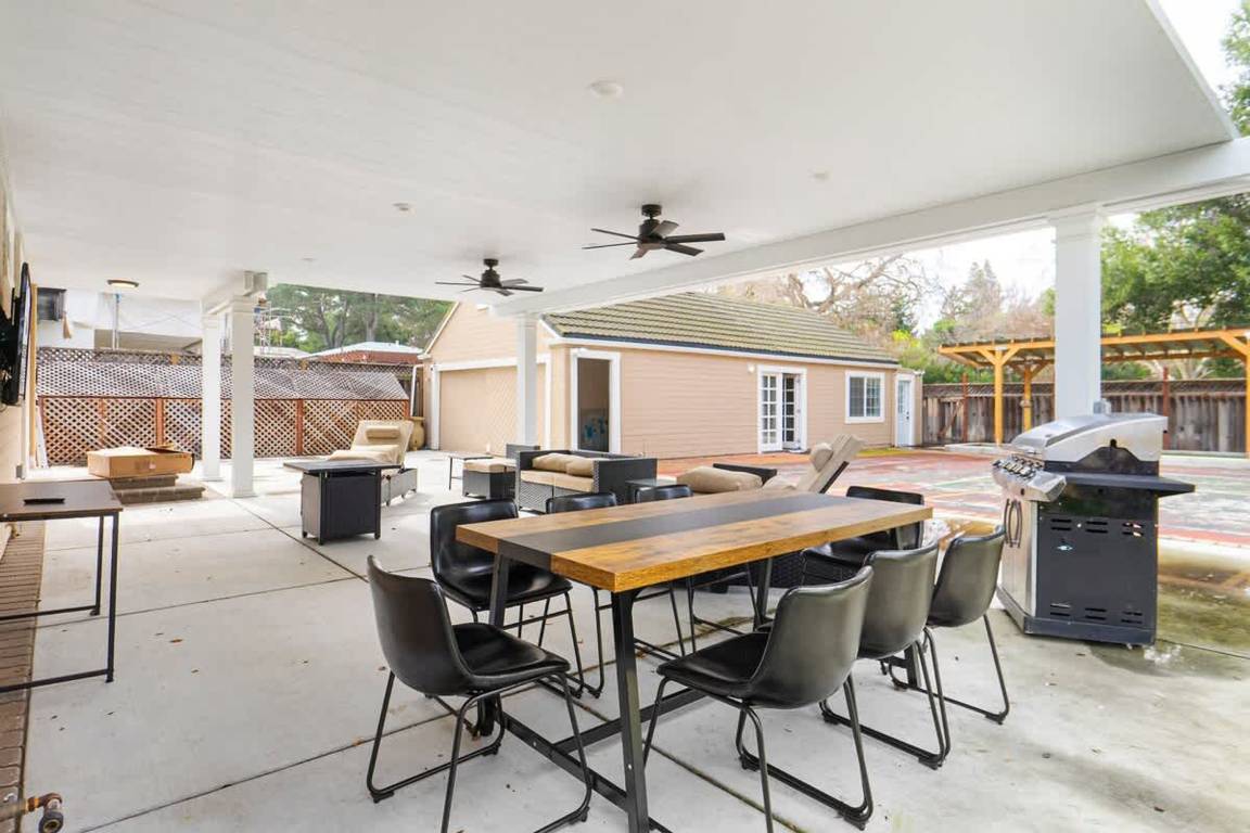 Casa ∙ 5 Habitaciones ∙ 10 Huéspedes - Sunnyvale, CA