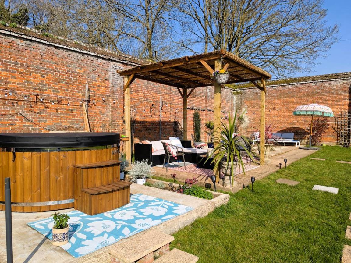 Cottage ∙ 2 Bedrooms ∙ 4 Guests - Hertfordshire