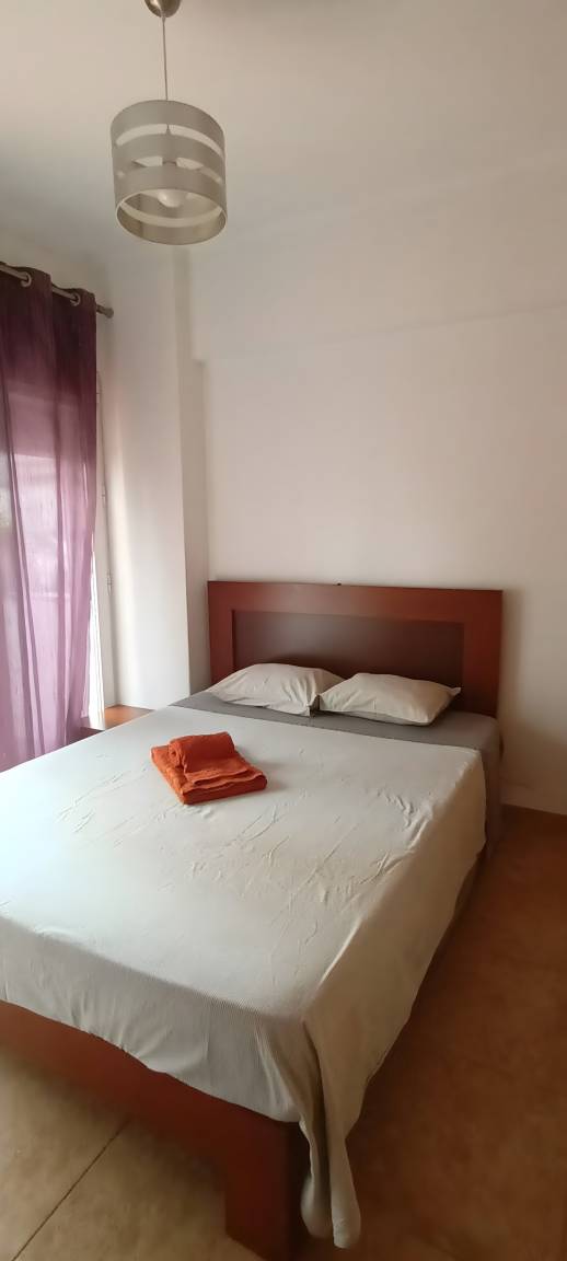 90 M² Ferienwohnung ∙ 2 Schlafzimmer ∙ 5 Gäste - Ferragudo