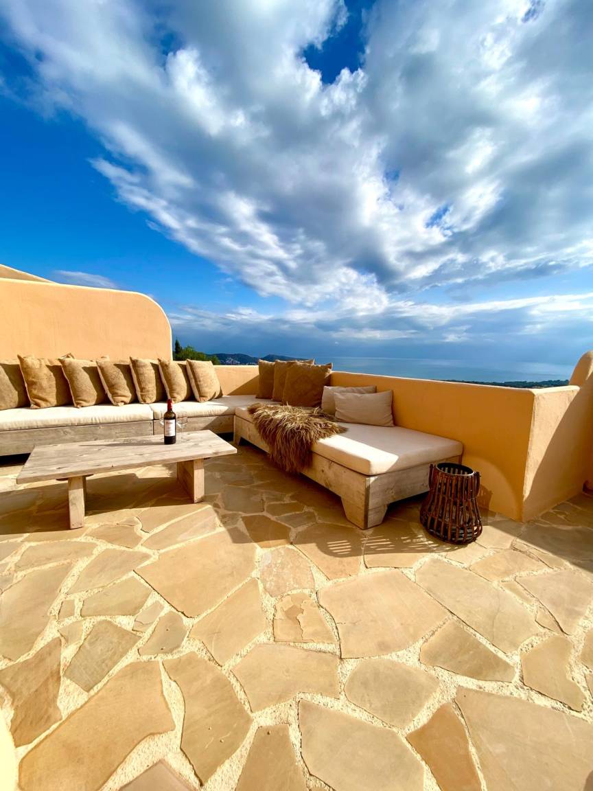 160 M² House ∙ 4 Bedrooms ∙ 8 Guests - Moraira