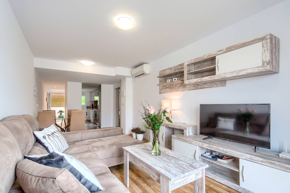 75 M² Ferienwohnung ∙ 2 Schlafzimmer ∙ 4 Gäste - Altea
