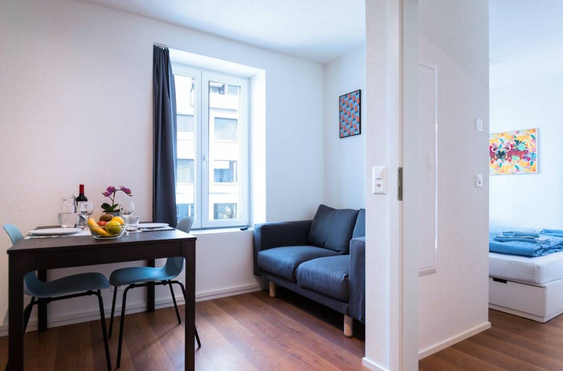 23 M² Apartamento ∙ 1 Habitación ∙ 2 Huéspedes - Zürich