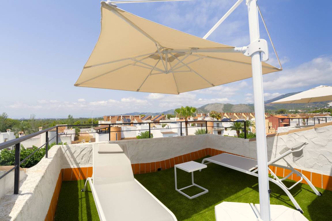 80 M² Ferienwohnung ∙ 2 Schlafzimmer ∙ 6 Gäste - Benicasim