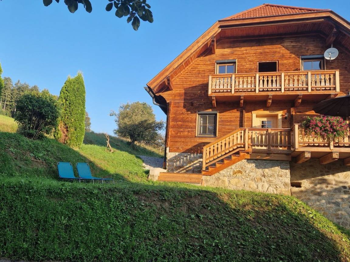 80 M² Ferienhaus ∙ 2 Schlafzimmer ∙ 5 Gäste - Wolfsberg