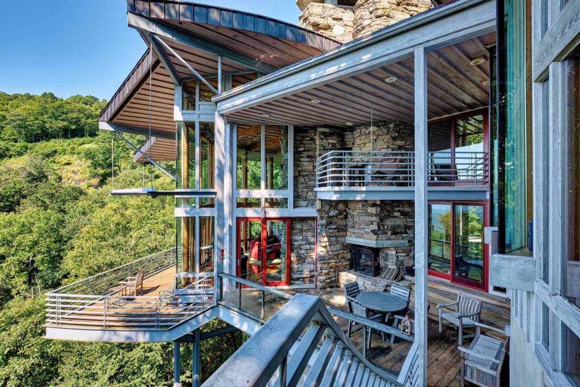 232 M² House ∙ 3 Bedrooms ∙ 8 Guests - Highlands, NC