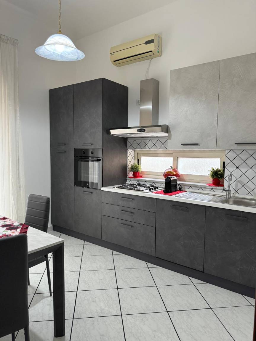 70 M² Apartment ∙ 2 Bedrooms ∙ 4 Guests - Pompei