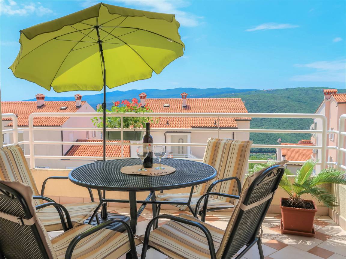 60 M² Ferienwohnung ∙ 2 Schlafzimmer ∙ 5 Gäste - Rabac