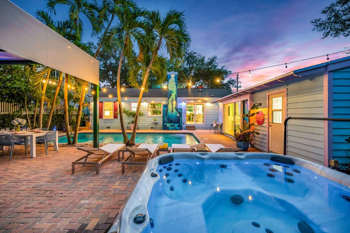 70 M² House ∙ 3 Bedrooms ∙ 10 Guests - Sunrise, FL
