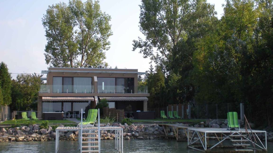 100 M² Ferienhaus ∙ 3 Schlafzimmer ∙ 6 Gäste - Balatonszemes