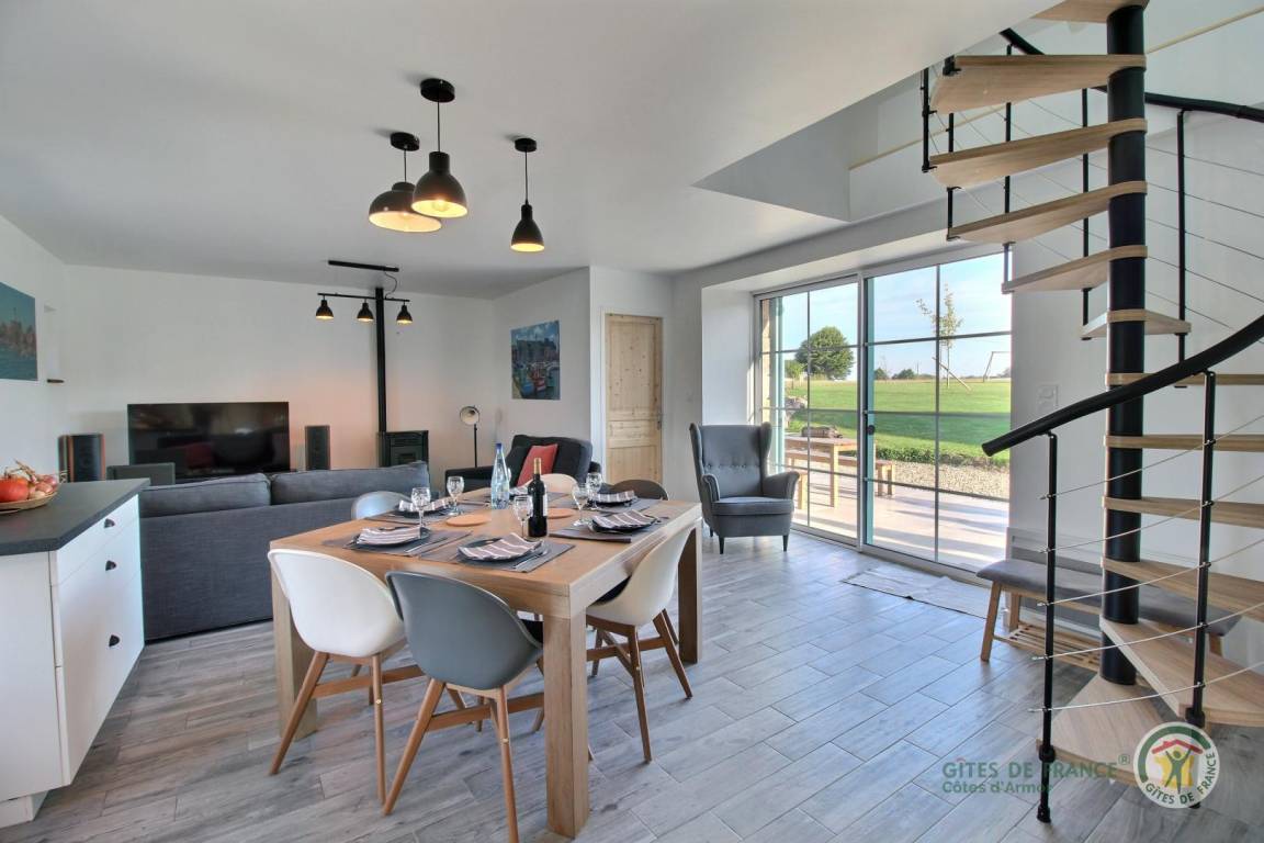 76 M² Gîte ∙ 3 Chambres ∙ 6 Personnes - Pleubian