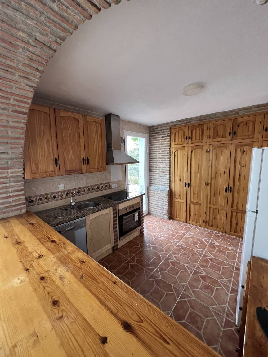 2000 M² Chalet ∙ 2 Bedrooms ∙ 6 Guests - Costa Tropical