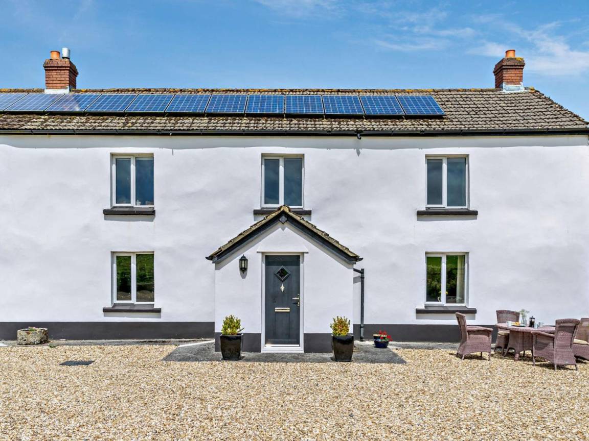 Cottage ∙ 2 Bedrooms ∙ 4 Guests - Okehampton