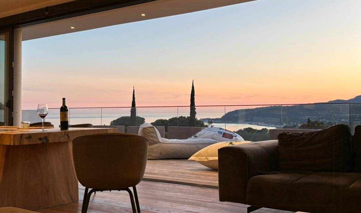 200 M² Huis ∙ 4 Slaapkamers ∙ 8 Gasten - Cassis