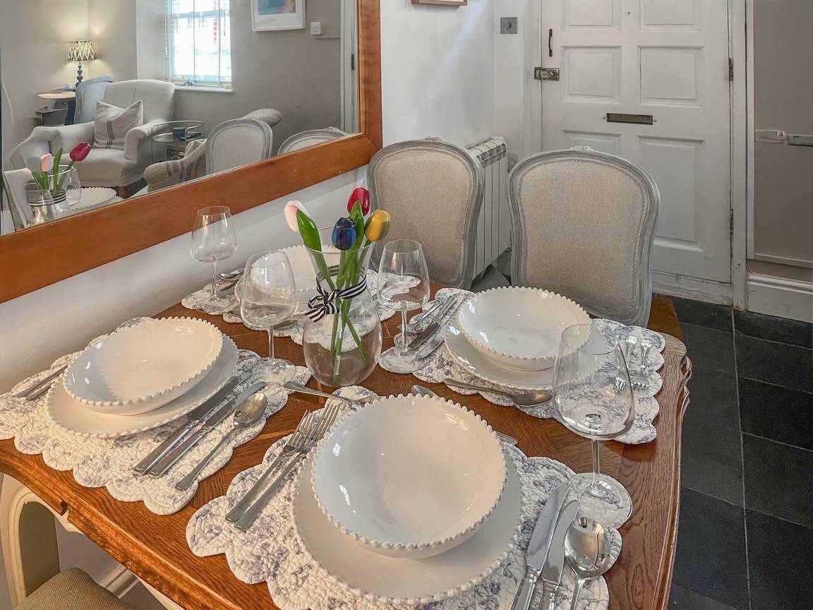 Cottage ∙ 3 Bedrooms ∙ 5 Guests - Kingsbridge