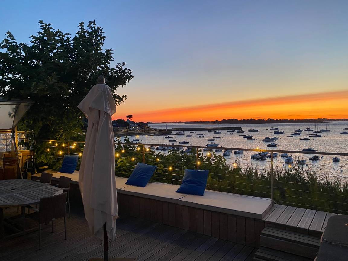220 M² Maison De Vacances ∙ 6 Chambres ∙ 12 Personnes - Locmariaquer