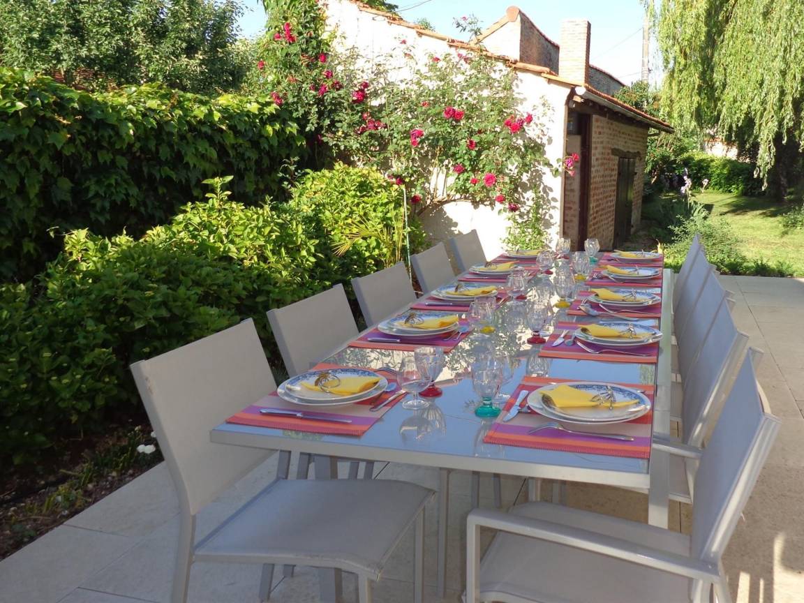 12 M² Chambre D'hôtes ∙ 1 Chambre ∙ 2 Personnes - Gevrey-Chambertin