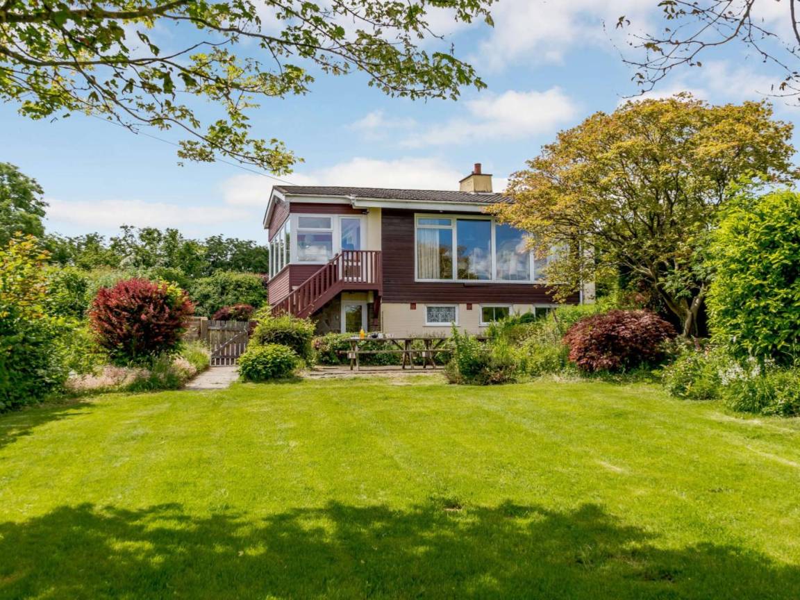 Cottage ∙ 6 Bedrooms ∙ 12 Guests - Brecon